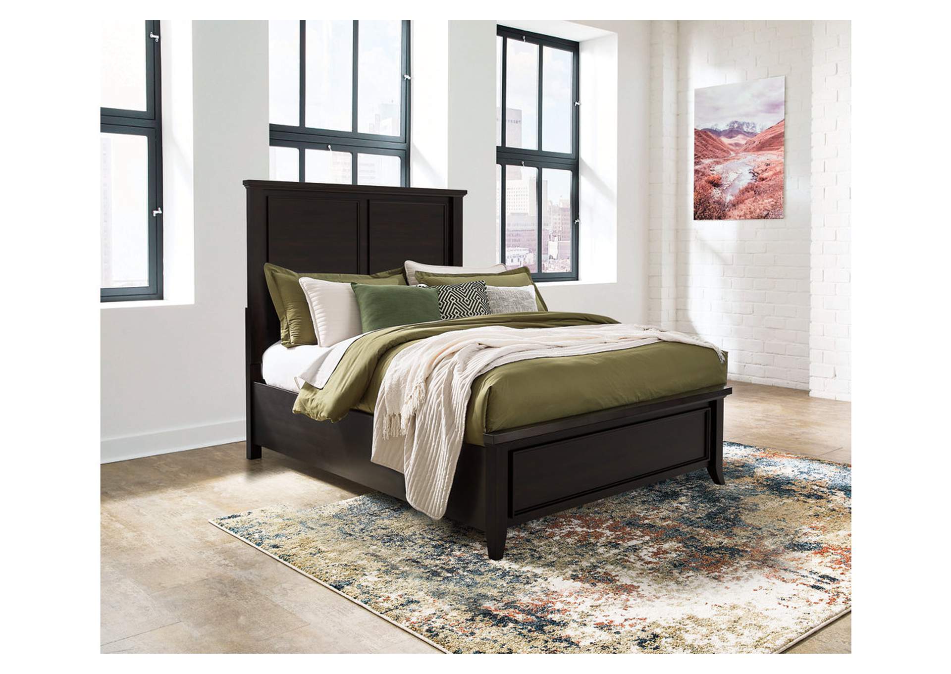 Bambori Queen Panel Bed