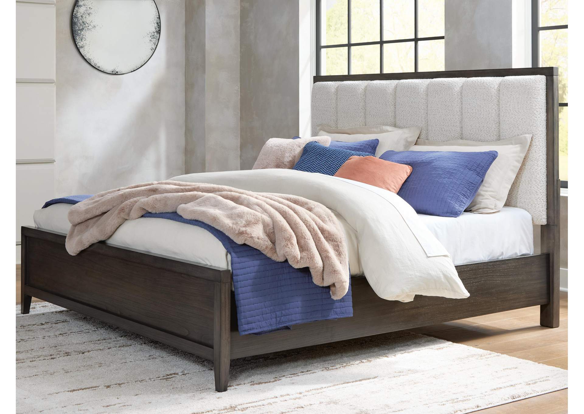 Westonfort California King Upholstered Panel Bed
