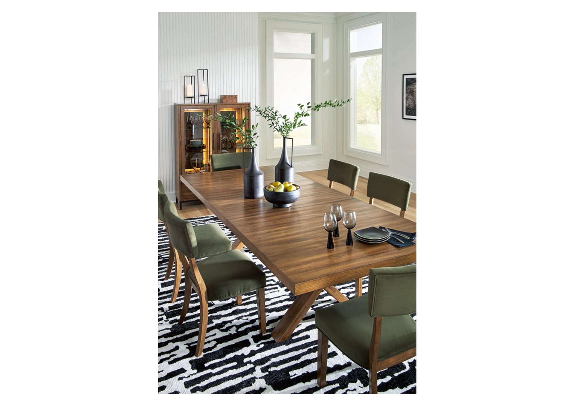 Steenlage Dining Table and 8 Chairs