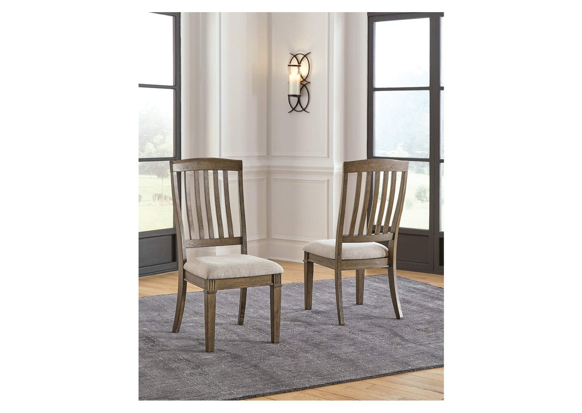 Markenburg Dining Table and 4 Chairs