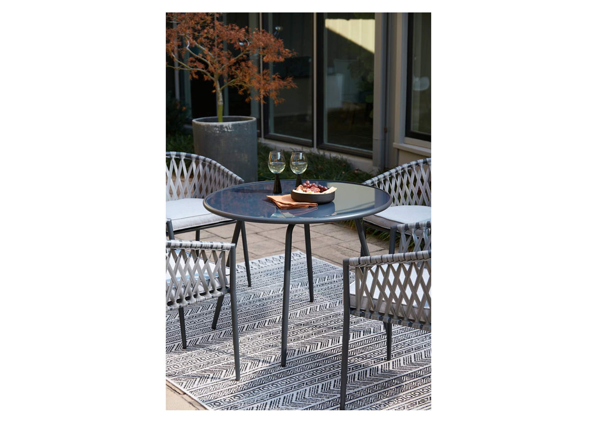 Palm Bliss Outdoor Dining Table and 4 Chairs