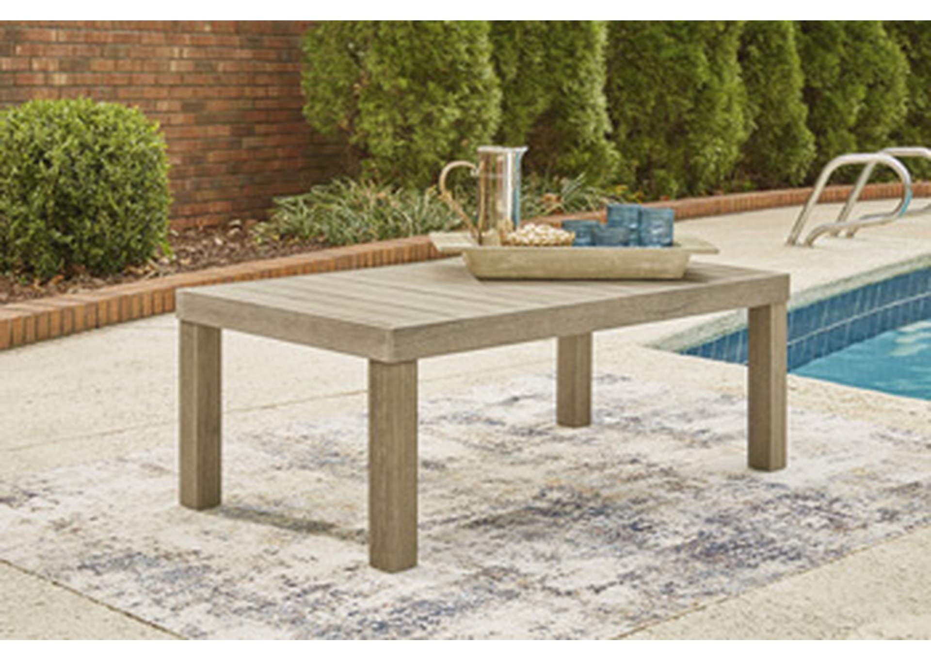 Silo Point Outdoor Coffee Table