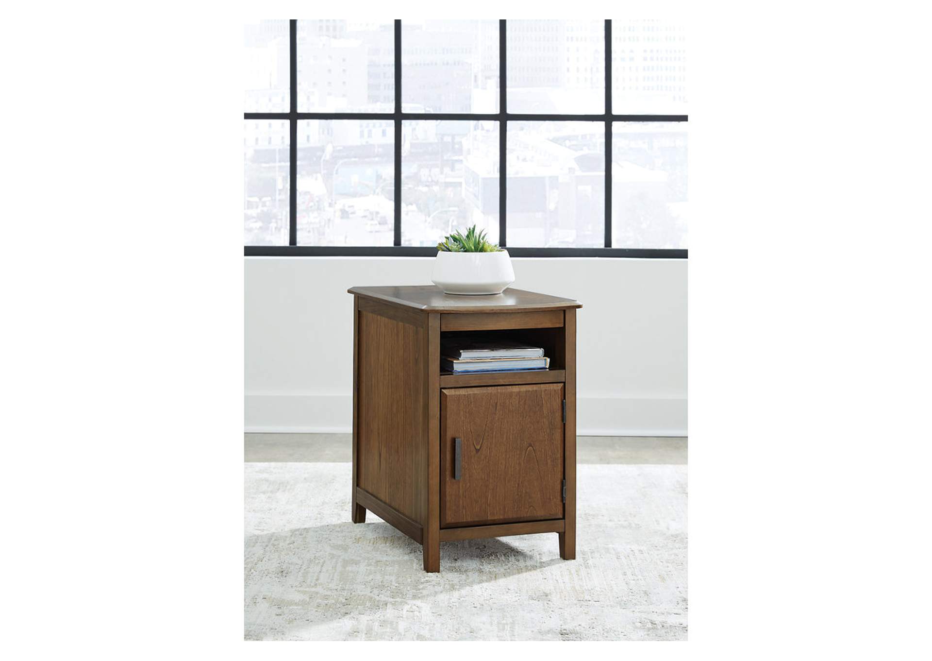Devonsted Chairside End Table