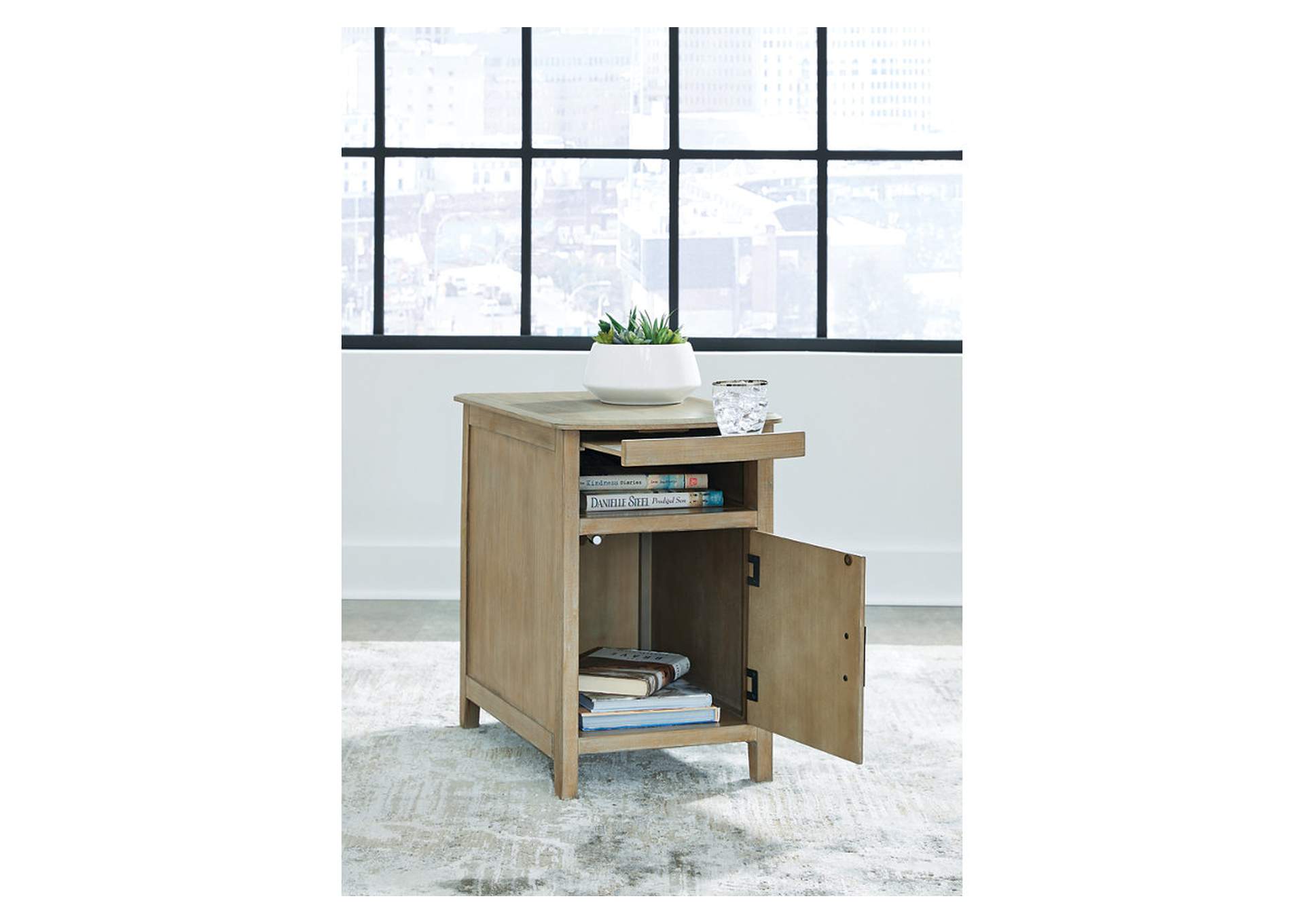 Devonsted Chairside End Table