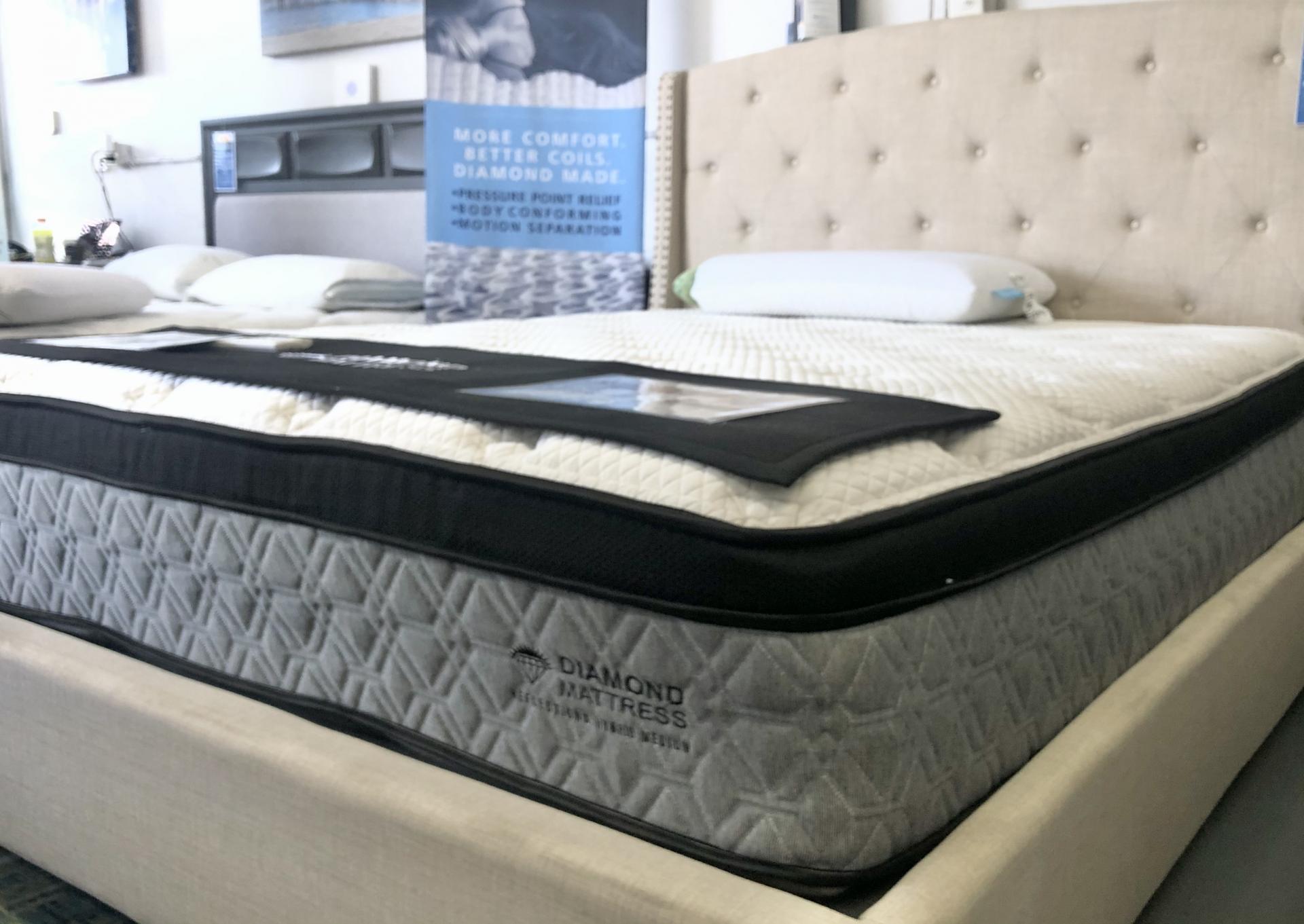 Diamond mattress reflections hybrid store